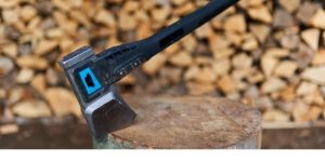 Splitting Maul vs Axe: What’s Better to Use?